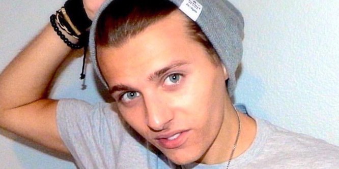 Grayson Coats - Age, Bio, Family | Famous Birthdays