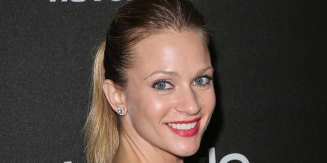 AJ Cook - Age, Bio, Family | Famous Birthdays