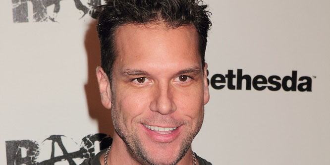 Dane Cook - Age, Family, Bio | Famous Birthdays