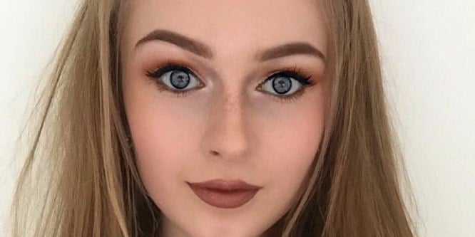 Becky Cooke - Age, Bio, Family | Famous Birthdays