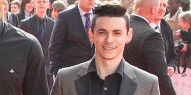 Sam Craske - Age, Family, Bio | Famous Birthdays