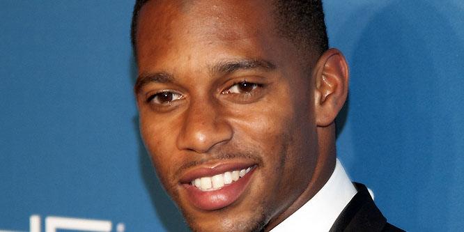 Victor Cruz Age & Bio | Famous Birthdays