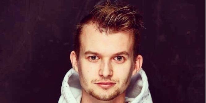 Gudjon Daniel - Age, Family, Bio | Famous Birthdays