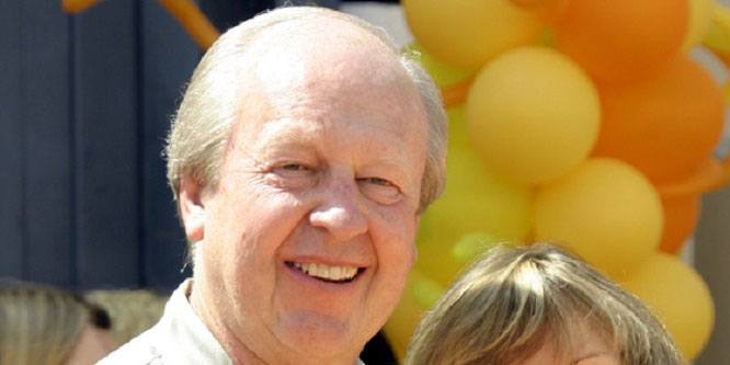 Jim Davis - Idade, Vida Pessoal, Biografia | Famous Birthdays