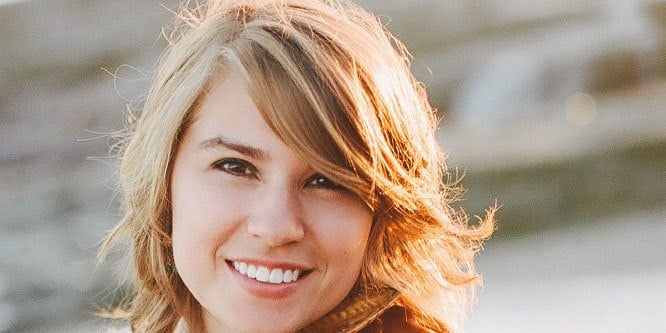 Taylor Davis (Violinist) - Age, Bio, Family | Famous Birthdays