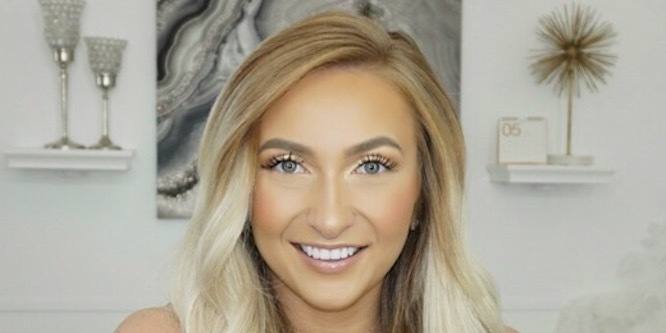 Carrie Dejong-Brown - Age, Bio, Family | Famous Birthdays