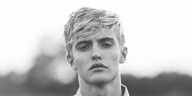 Hart Denton - Age, Bio, Family | Famous Birthdays