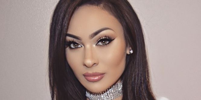 Christine Di'Amore - Age, Bio, Family | Famous Birthdays