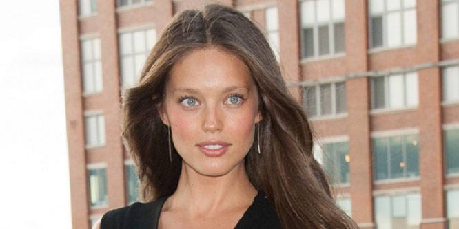 Emily Didonato Guess Emily DiDonato & Zuzanna Bijoch For Redemption