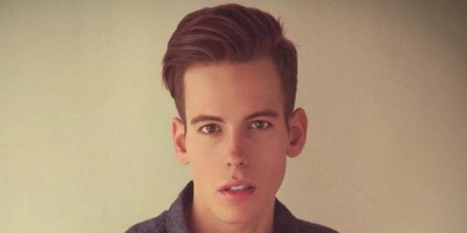 Timothy Drake - Age, Family, Bio | Famous Birthdays