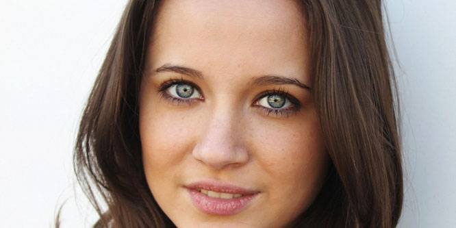 Madeline Duggan - Age, Family, Bio | Famous Birthdays