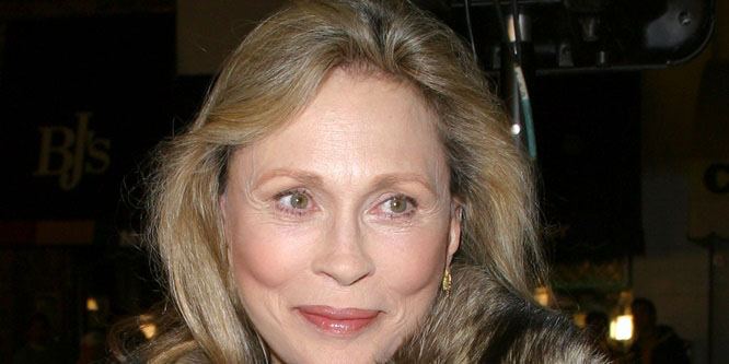 Faye Dunaway - Age, Bio, Family | Famous Birthdays