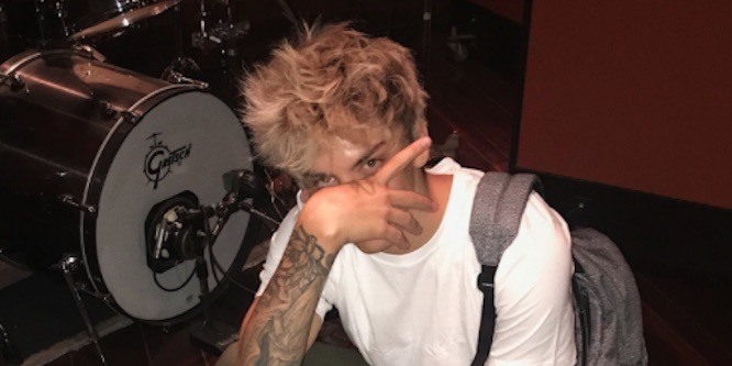DYSN - Age, Bio, Family | Famous Birthdays