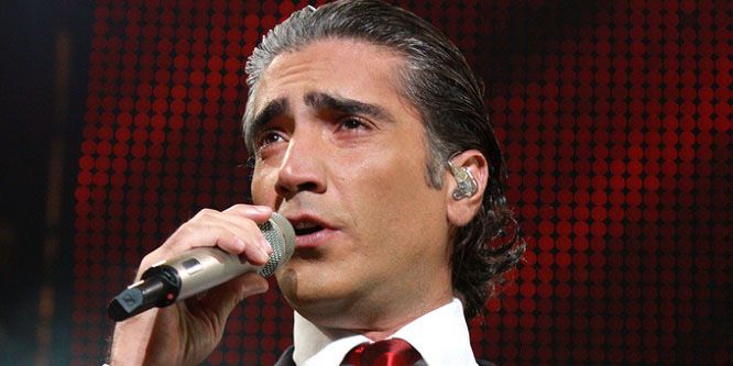 Alejandro Fernández (Singer) - Age, Family, Bio | Famous Birthdays