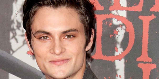 Shiloh Fernandez Drake Et Josh Shiloh Fernandez