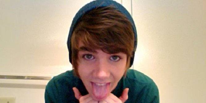 Damon Fizzy Cute