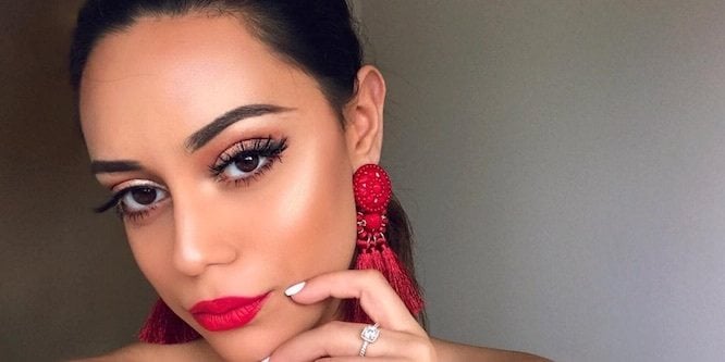 Farnaz Forooz - Age, Family, Bio | Famous Birthdays