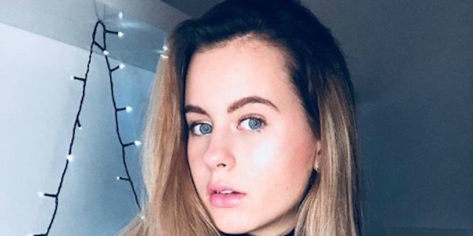 Csenge Forstner - Age, Family, Bio | Famous Birthdays