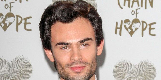 Mark-Francis Vandelli - Age, Bio, Family | Famous Birthdays