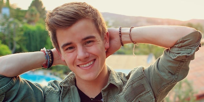 Connor Franta - Age, Family, Bio | Famous Birthdays