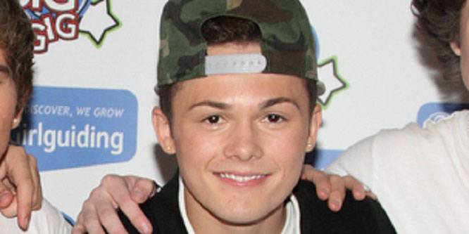 Oliver Garland - Age, Bio, Family | Famous Birthdays