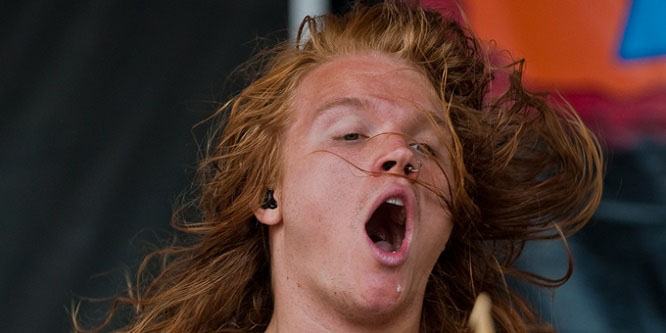 Aaron Gillespie - Age, Bio, Family | Famous Birthdays