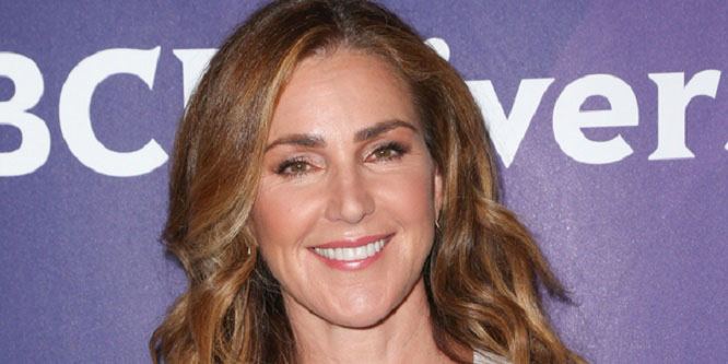 Peri Gilpin - Age, Bio, Family | Famous Birthdays