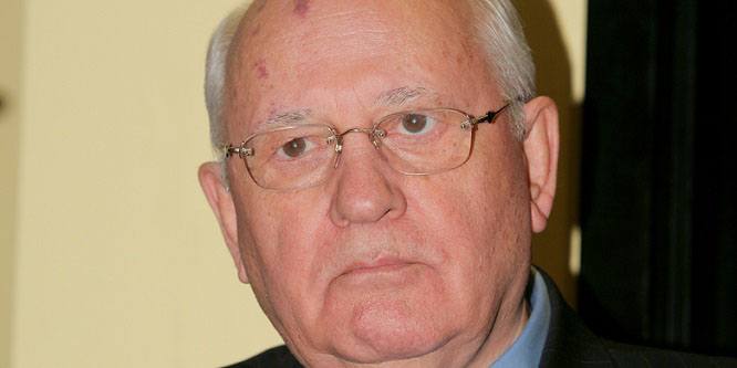 Mikhail Gorbachev - Trivia, Family, Bio | Famous Birthdays