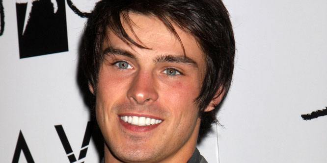 Adam Gregory - Age, Bio, Family | Famous Birthdays