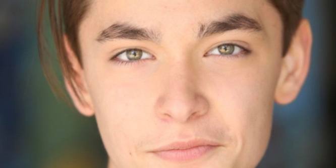 Ian Grey - Age, Family, Bio | Famous Birthdays