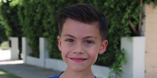 Ben Hampton - Age, Bio, Family | Famous Birthdays