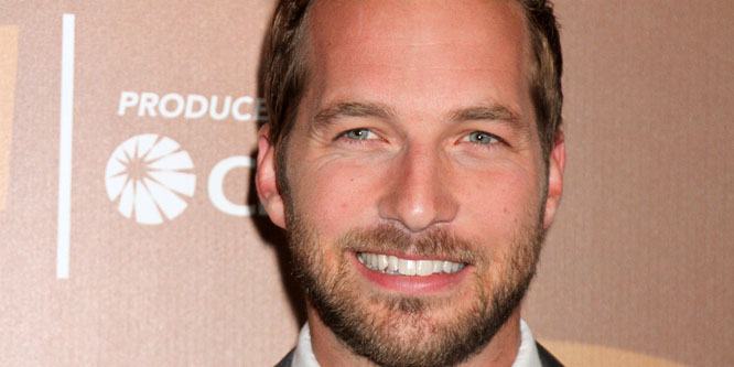 Ryan Hansen - Age, Bio, Family | Famous Birthdays