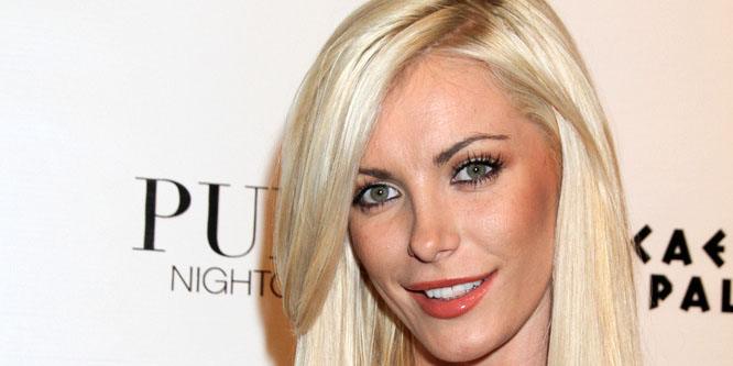 Crystal Hefner - Age, Bio, Family | Famous Birthdays