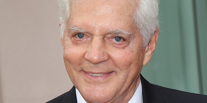 Bill Hayes - Bio, Family | Famous Birthdays