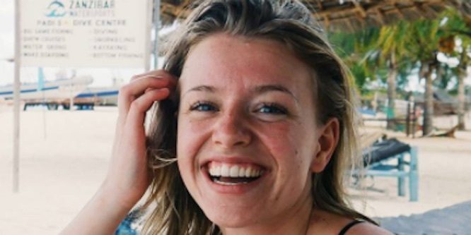 Clara Henry - Age, Bio, Family | Famous Birthdays