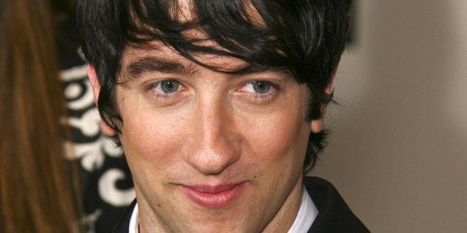 Tom Higgenson - Age, Bio, Family | Famous Birthdays