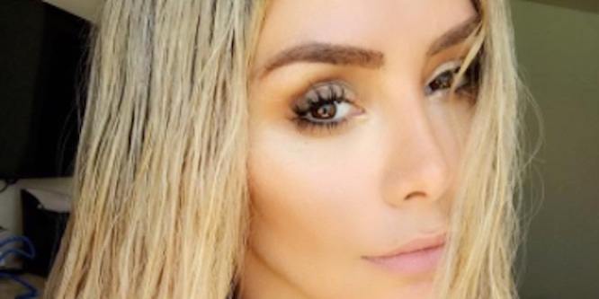 Houda Hourani - Age, Family, Bio | Famous Birthdays