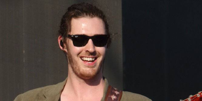 Hozier - Age, Family, Bio | Famous Birthdays
