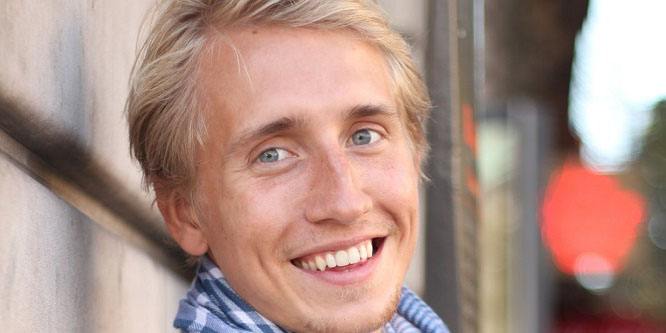 Alex Ikonn - Age, Family, Bio | Famous Birthdays