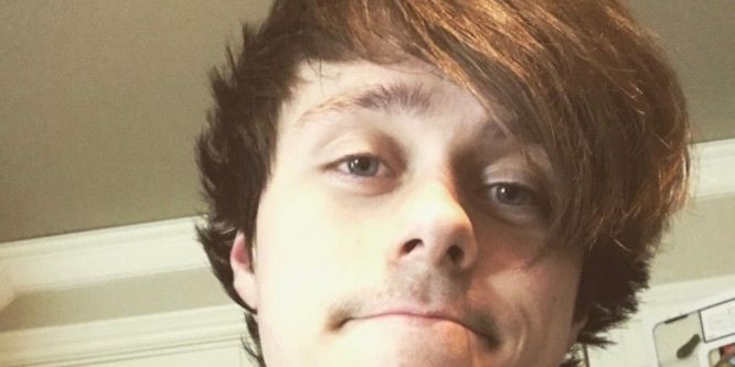 ImAllexx - Age, Bio, Family | Famous Birthdays