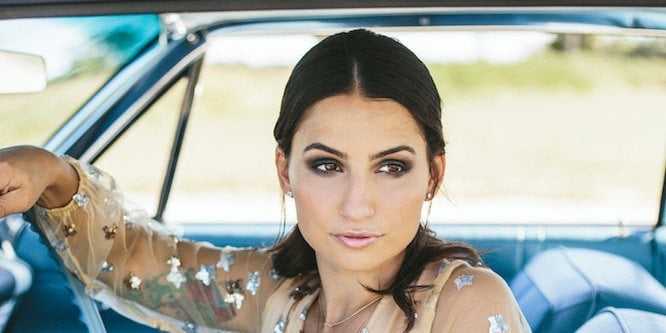 Cara Irwin - Age, Bio, Family | Famous Birthdays