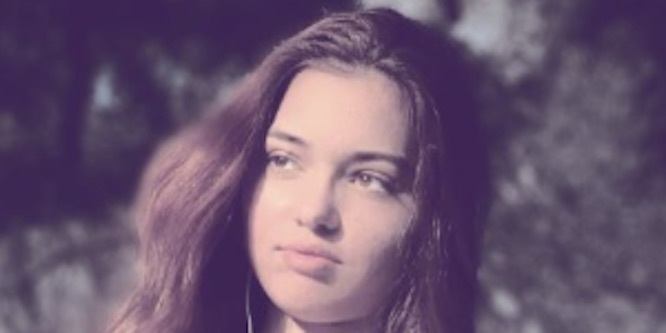 Janie Rachel - Age, Bio, Family | Famous Birthdays