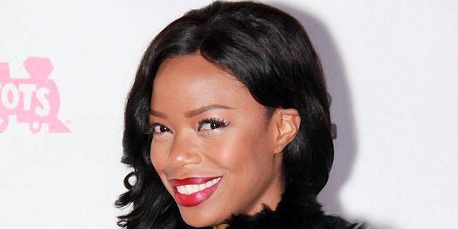 Jill Marie Jones Age & Bio | Famous Birthdays