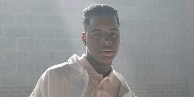 Jovanie - Age, Bio, Family | Famous Birthdays