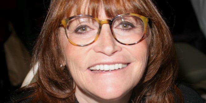 Margot Kidder - Bio, Family | Famous Birthdays