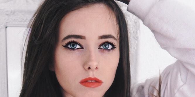 Lisa Koster - Age, Family, Bio | Famous Birthdays