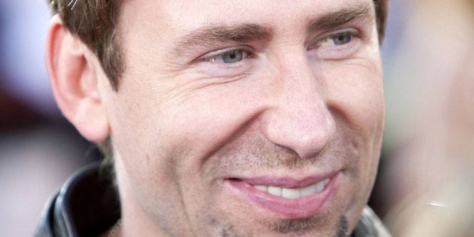 Chad Kroeger - Age, Bio, Family | Famous Birthdays