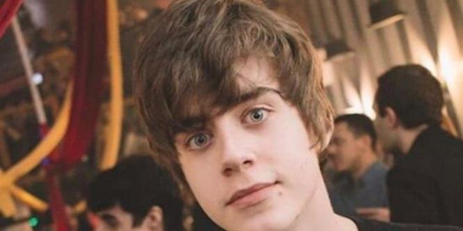 Cellbit - Idade, Vida Pessoal, Biografia | Famous Birthdays