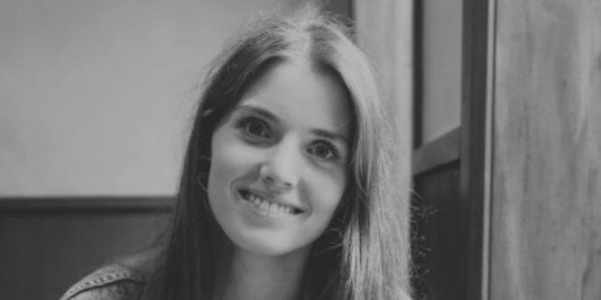 Sarah Lemkus - Age, Family, Bio | Famous Birthdays