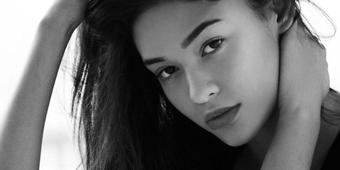 Sian Lilly - Age, Bio, Family | Famous Birthdays